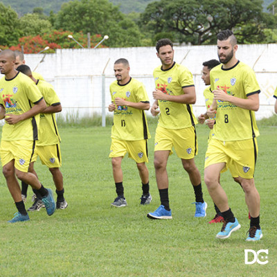 Corumbaense apresenta elenco e inicia preparação para a próxima ...